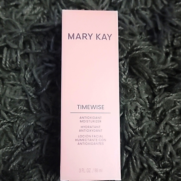 Mary Kay | Skincare | Nib Mary Kay Timewise Antioxidant Moisturizer Combination To Oily | Poshmark